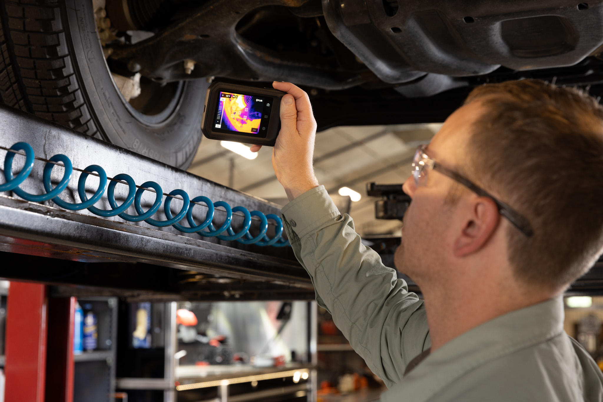 Flir Unveils C8 Next-Generation Compact Thermal Imaging Camera for ...